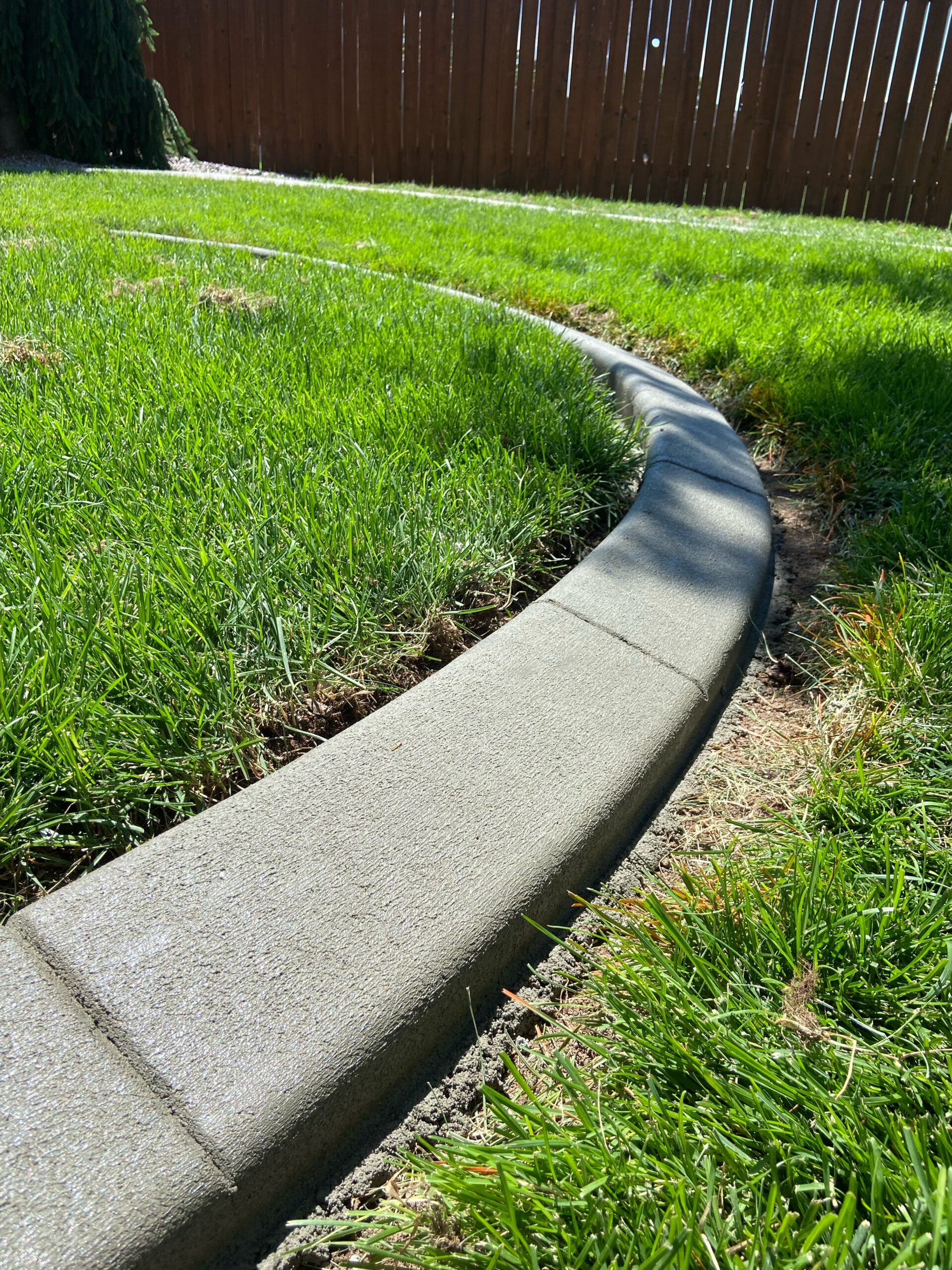 Durabuilt Concrete Curbing – The curb appeal you need